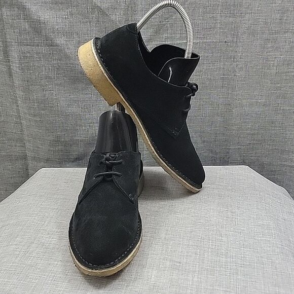 Clarks | Shoes | Clarks Original Friya Point Made In Italy Black Suede ...